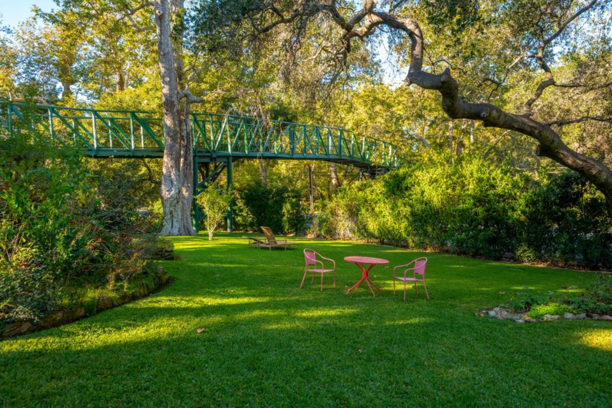Trails & Gardens - Sycamore Mineral Springs Resort and Spa